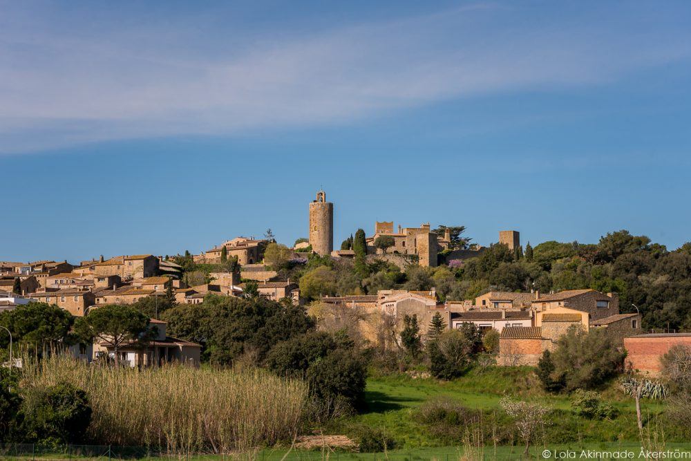 In Photos – Exploring the medieval town of Pals - Lola Akinmade